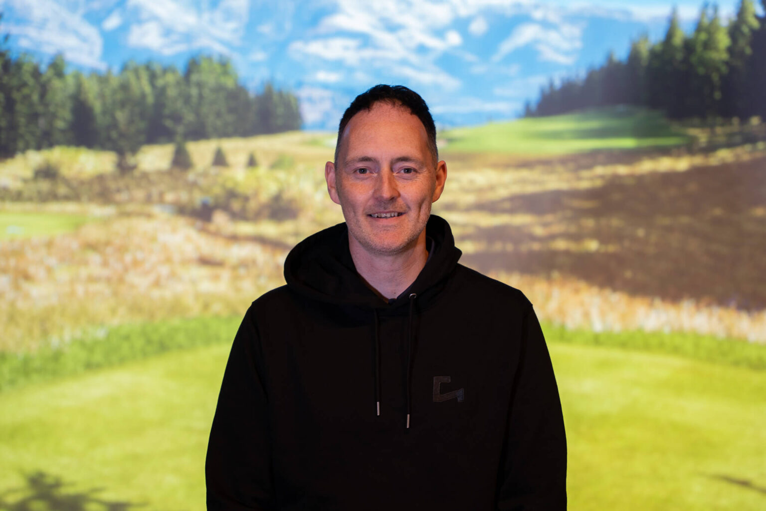 Practice Golf in Central London | Indoor Bays at Grip Golf